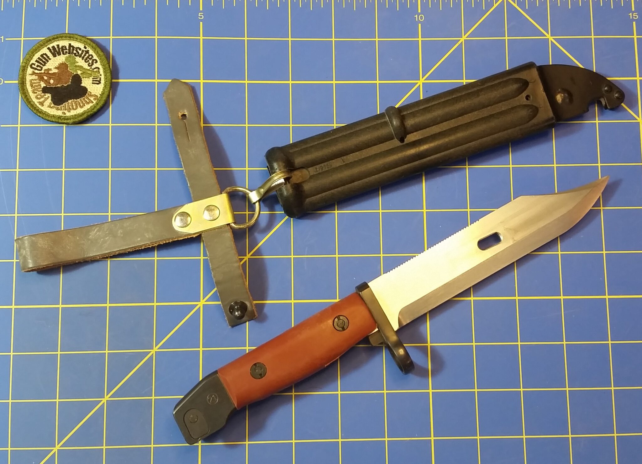 Vietnamese AKM Bayonet – Red | AK47 Bayonets